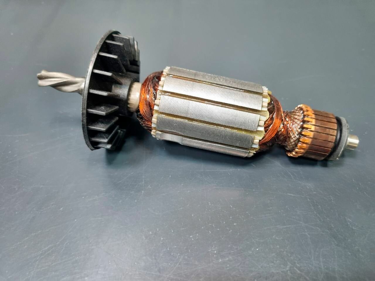 Якорь (ротор) с вентилятором Интерскол, для перфоратора Интерскол П-22/620ЭР, оригинал, арт. 10004020100