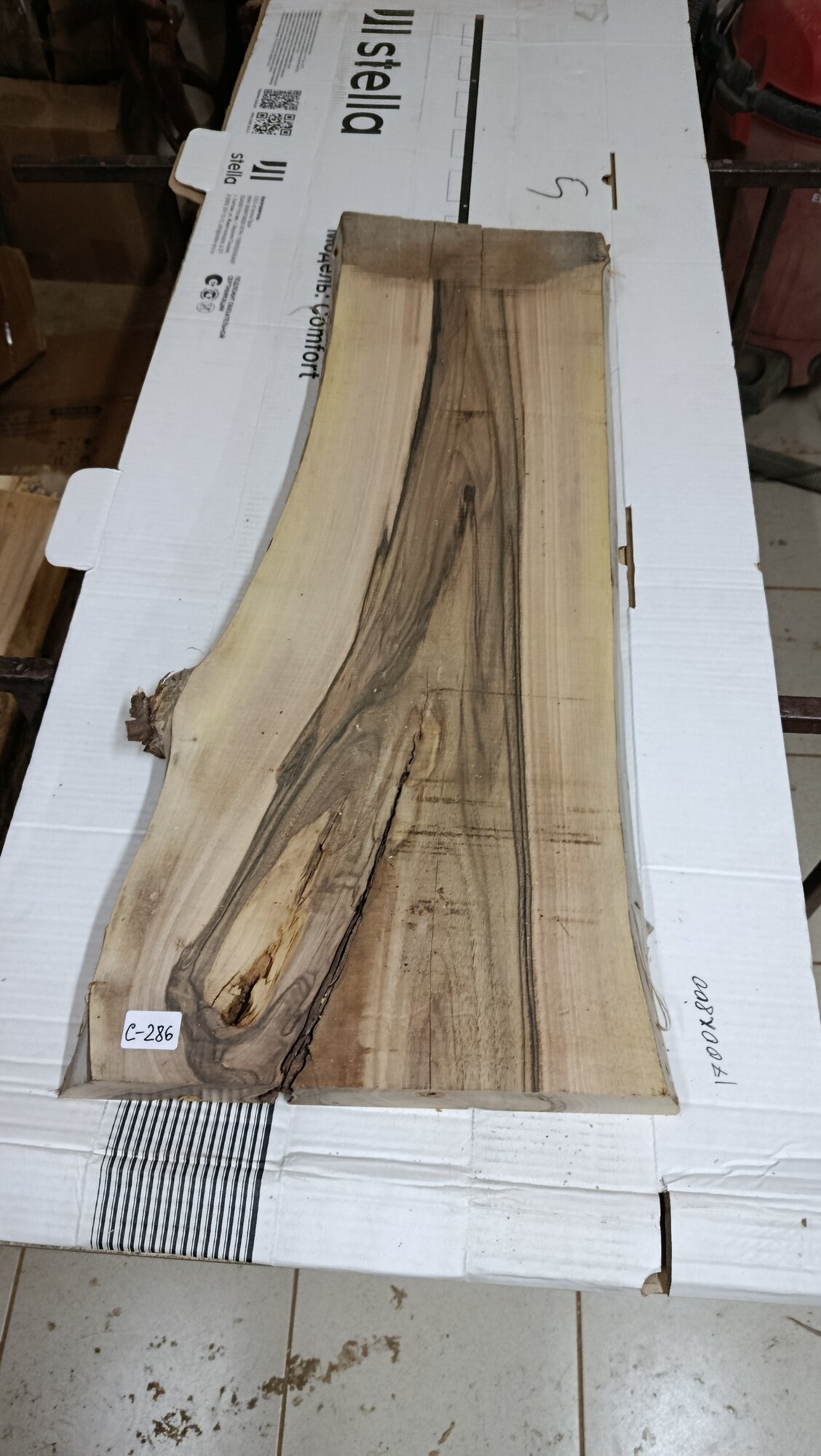 Слэб из ореха 75х25х4см,(С286), высушенный спил дерева, калиброванный