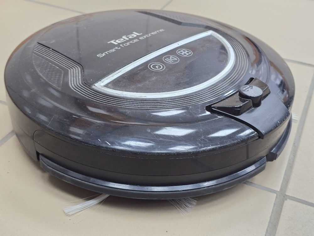 Робот-пылесос Tefal RG7145RH, черный (б/у)