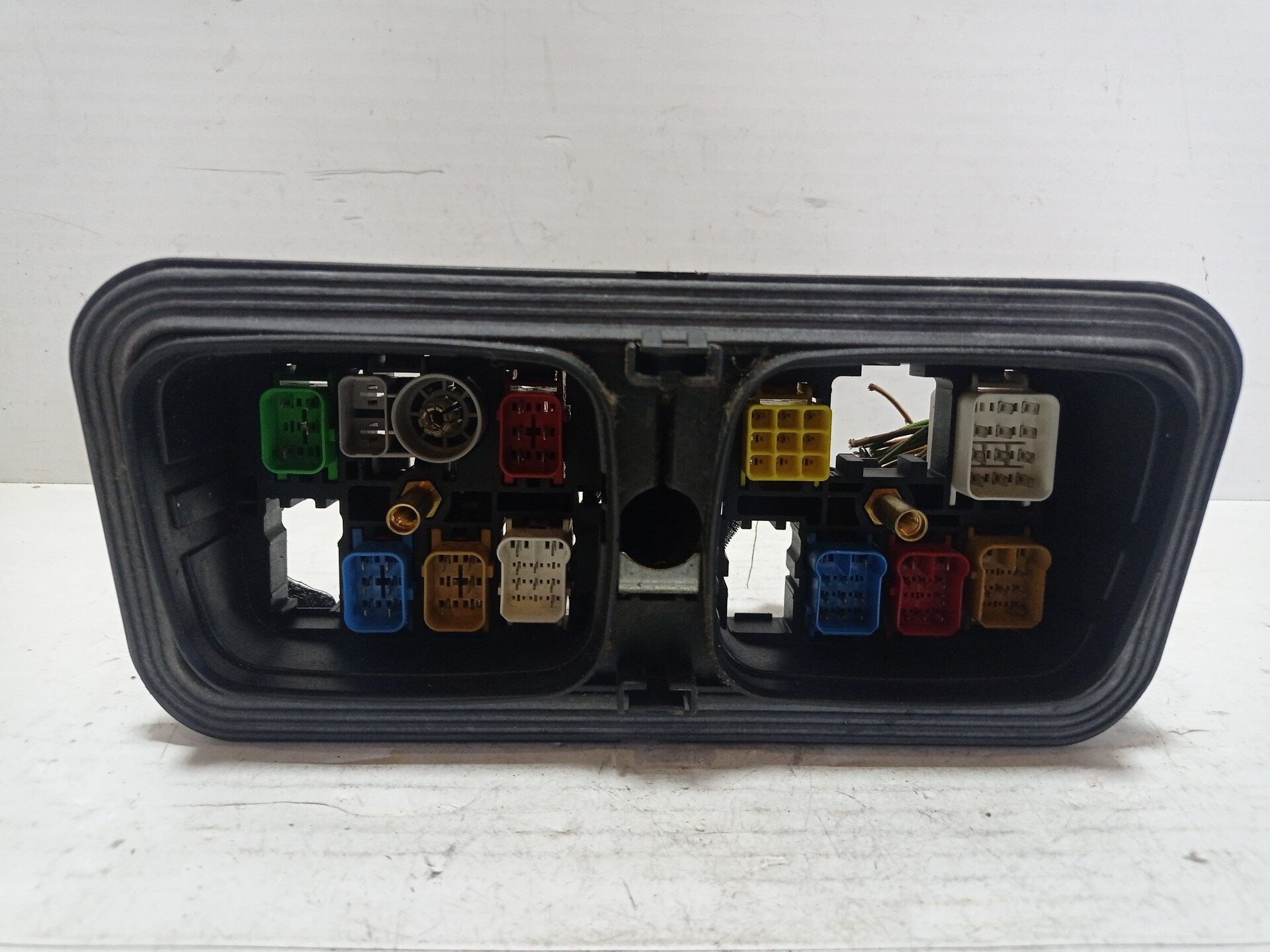 Блок предохранителей Volkswagen Polo 4 2004 6Q0937403