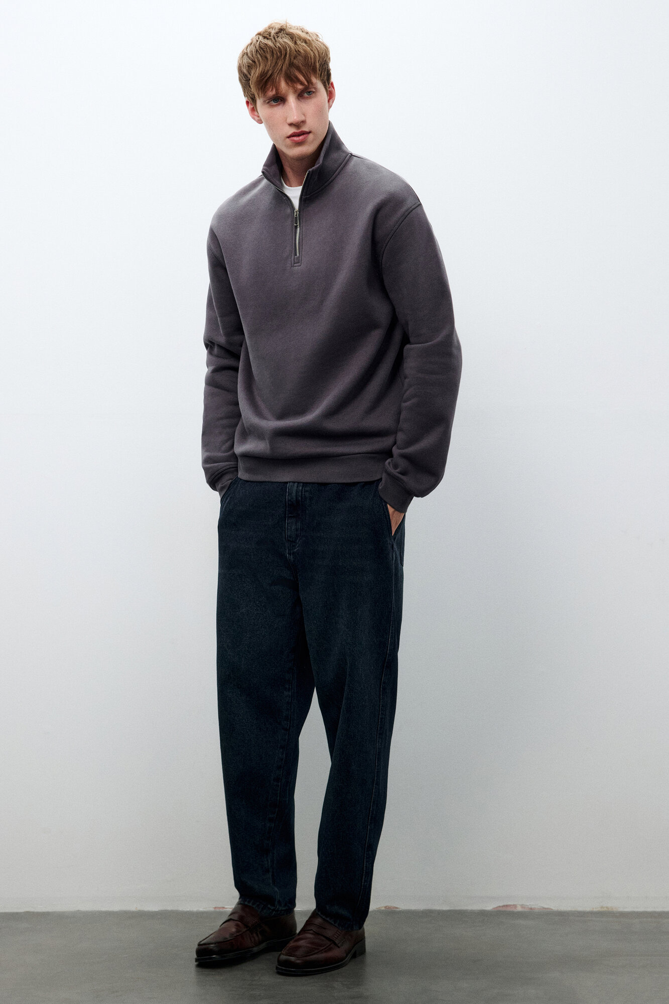 Джинсы зауженные Man Basic 