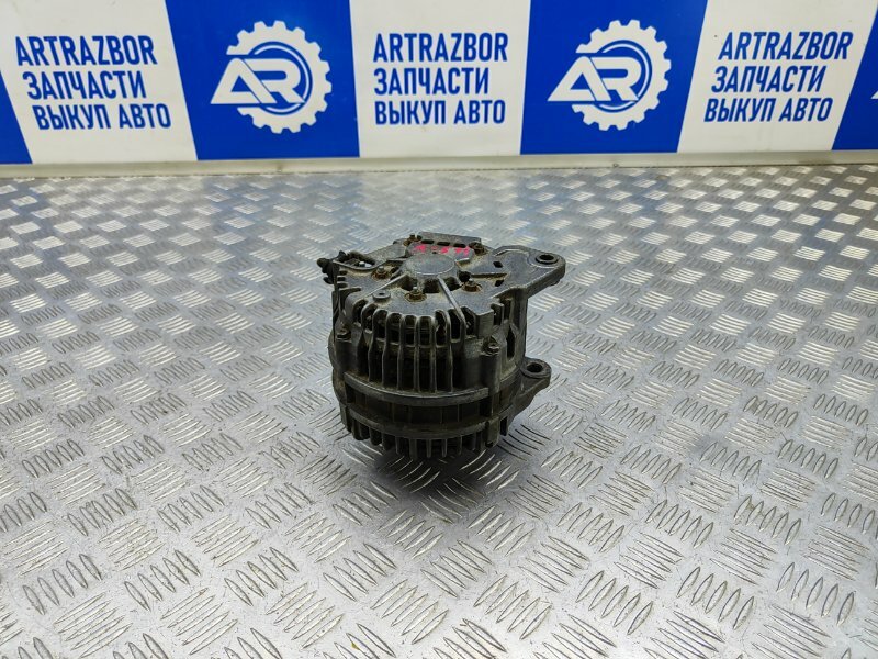 Б/У Генератор Nissan Murano 1 Z50 / Ниссан Мурано 1 Z50 3.5 VQ35DE 234 Л.С 2006