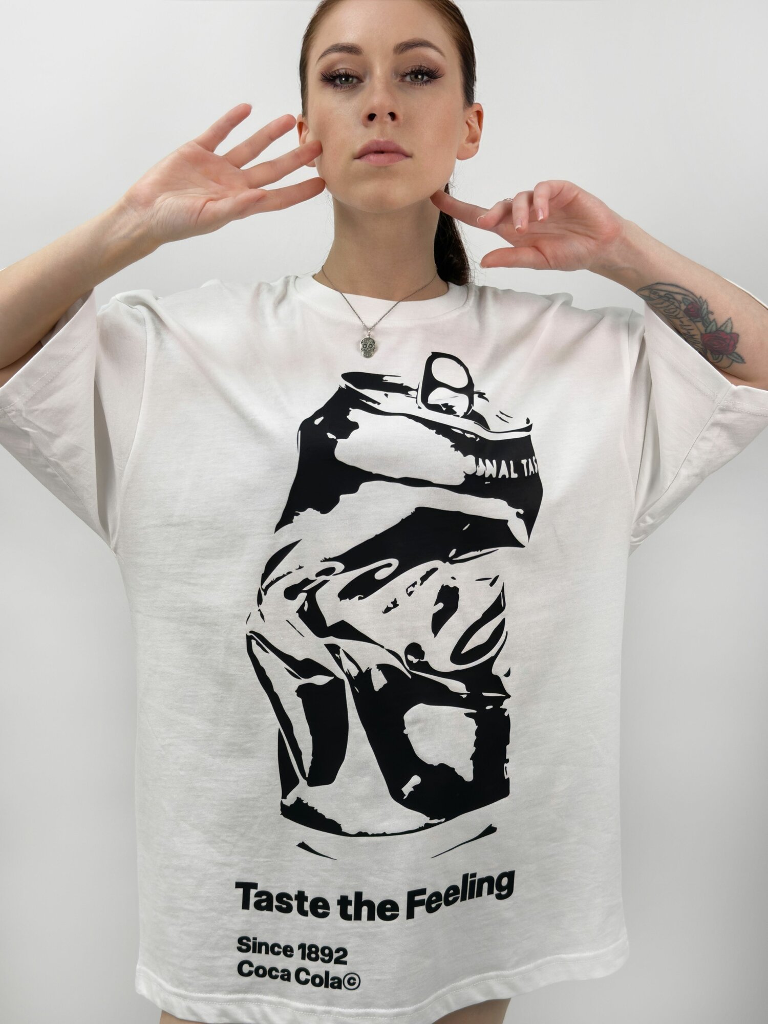 Футболка спортивная