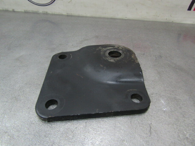 Кронштейн рессоры передний левый MAN TGA, TGS, TGX