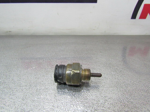 Датчик температуры двигателя D2066 MAN TGA, TGS, TGX