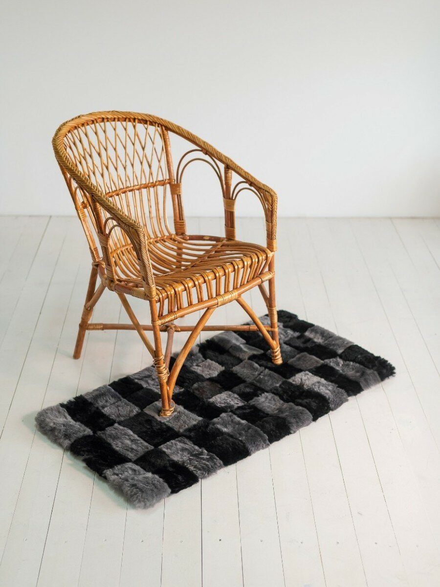 Натуральный овечий коврик Shkura-Dekor, натуральная шкура, черный-графит