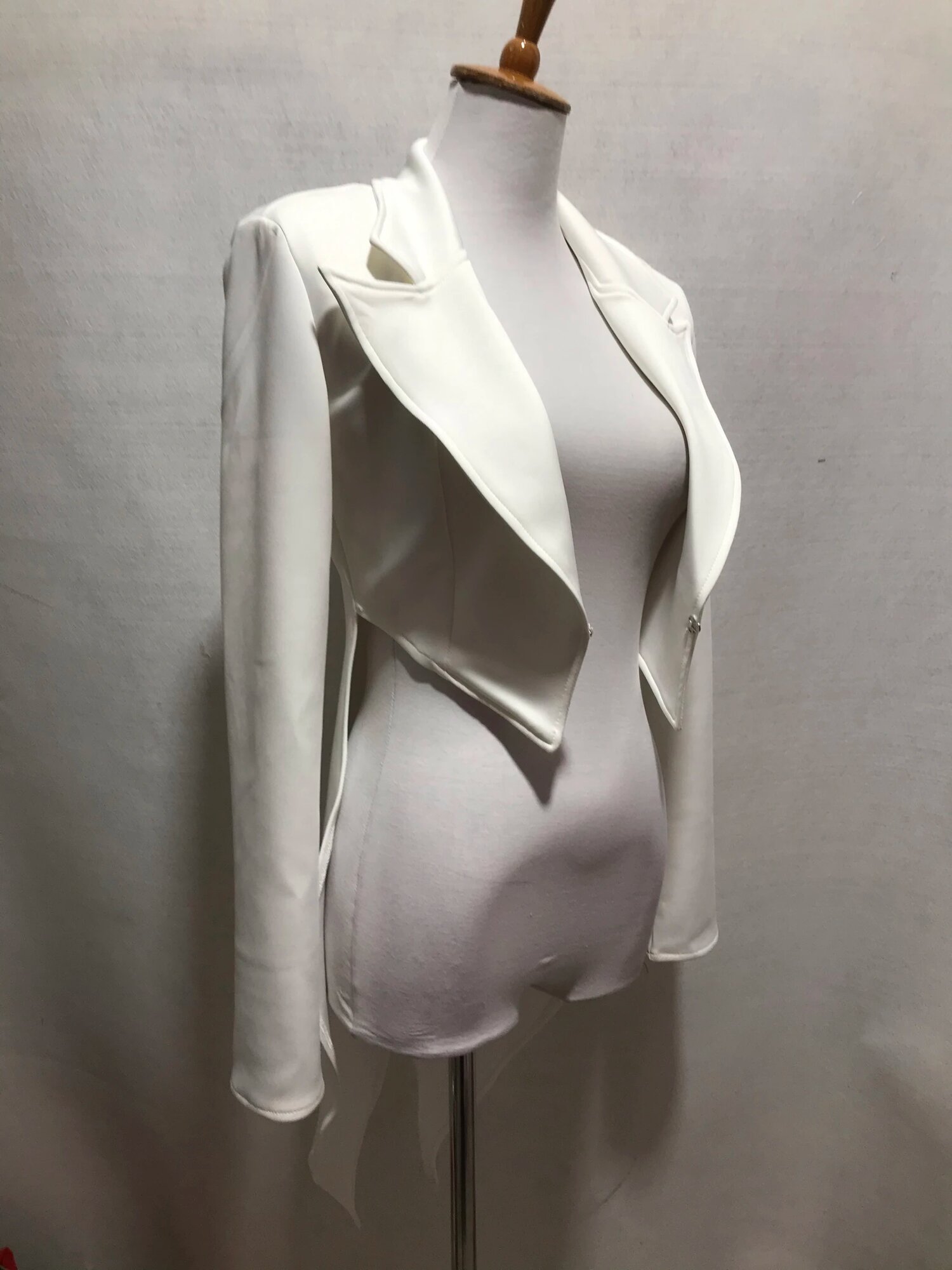 LOBUDEK Фрак женский белый черный для танцев Белый, L, White Long Sleeve