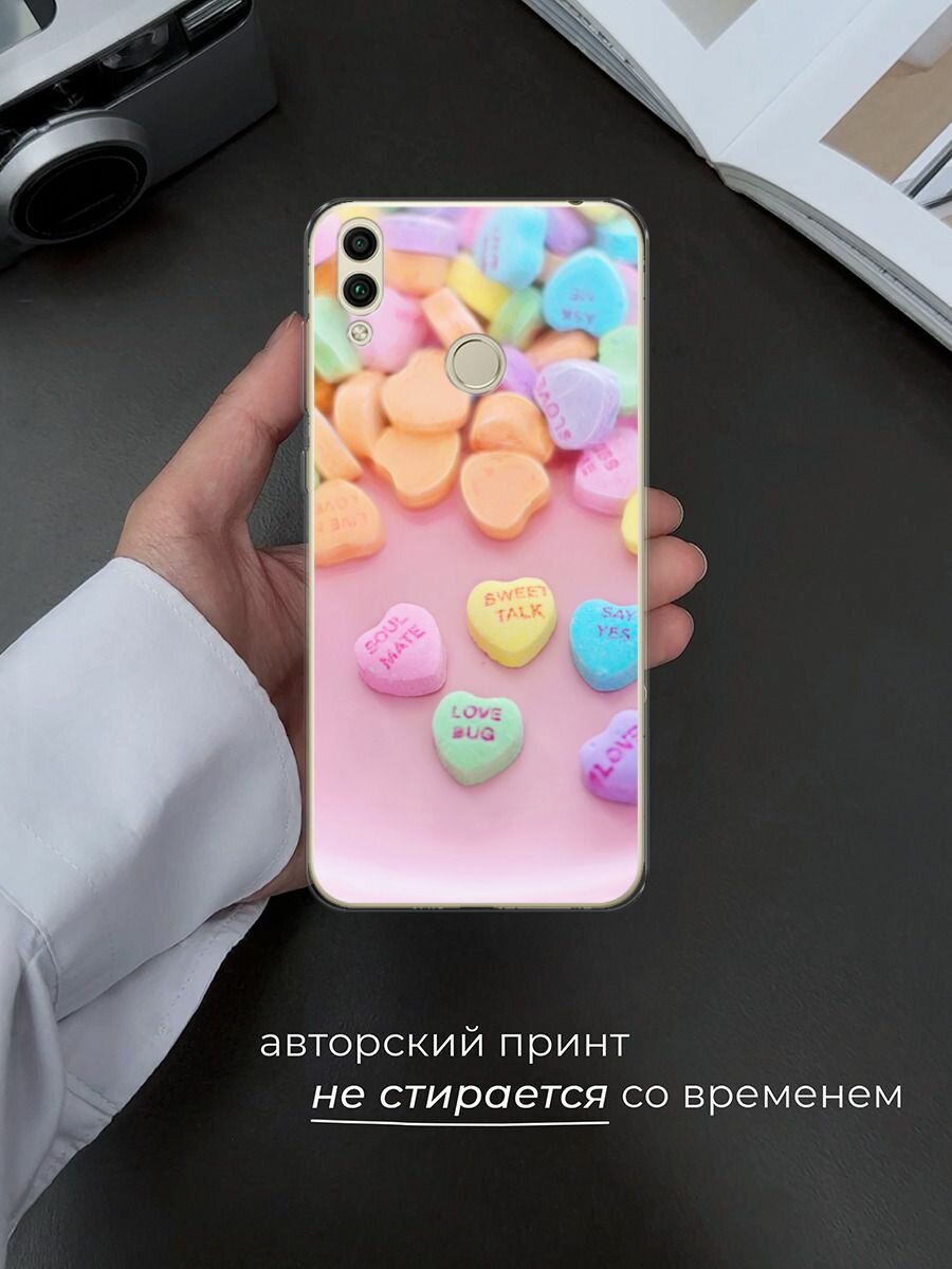 Чехол на Honor 8C / Хонор 8С с принтом "Конфетки сердечки 2" — фото 1