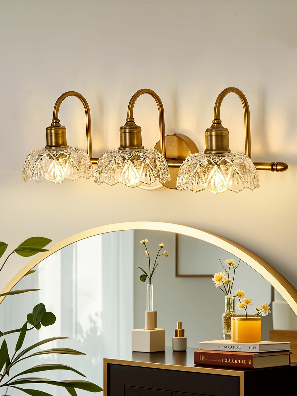 Светильник настенный бра для зеркала E27