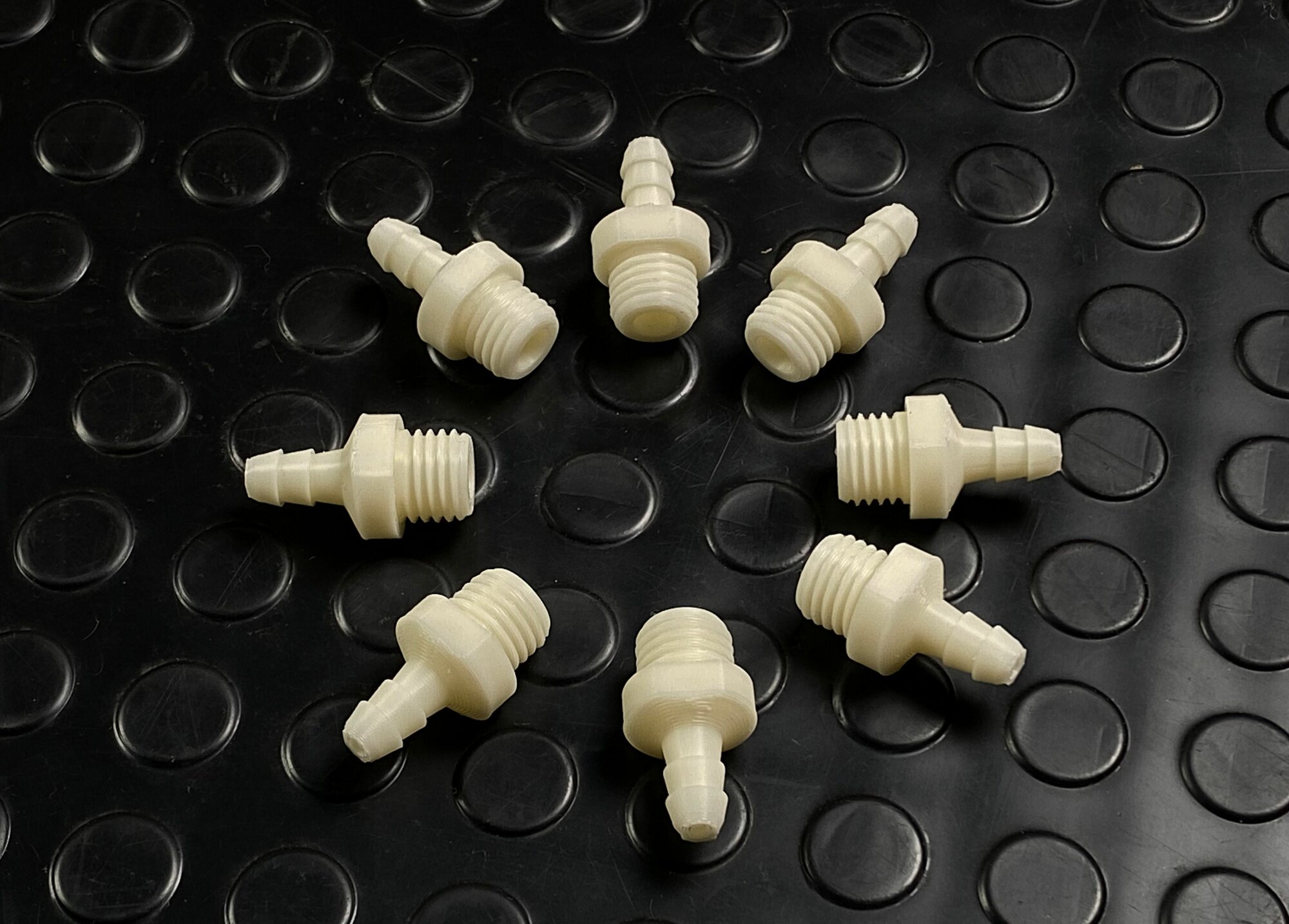 Штуцер /жиклер /форсунка для аэрлифтов в септиках (СБО) Юнилос Астра, Волгарь пластиковые - 8 шт.