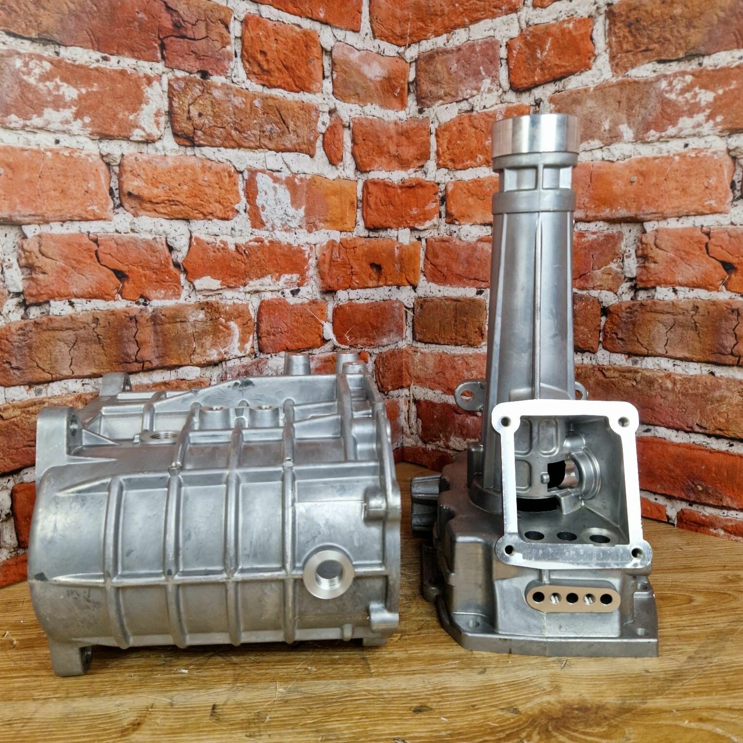 Комплект корпуса КПП(передний+ задний) арт. 2705-1701014-01/ 3302-1701015-01