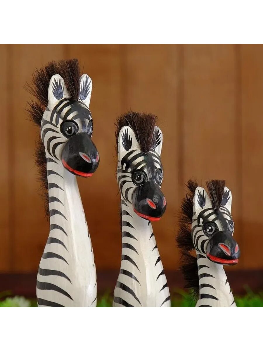 Элегантный набор деревянных зебр – символ гармонии