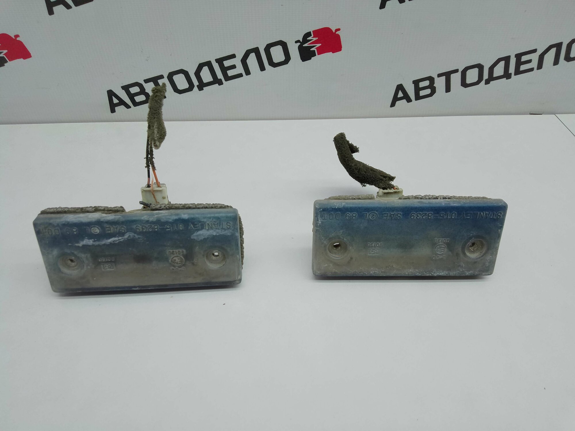 Фонари подсветки номера Mazda Efini MS-8 E-MB5P