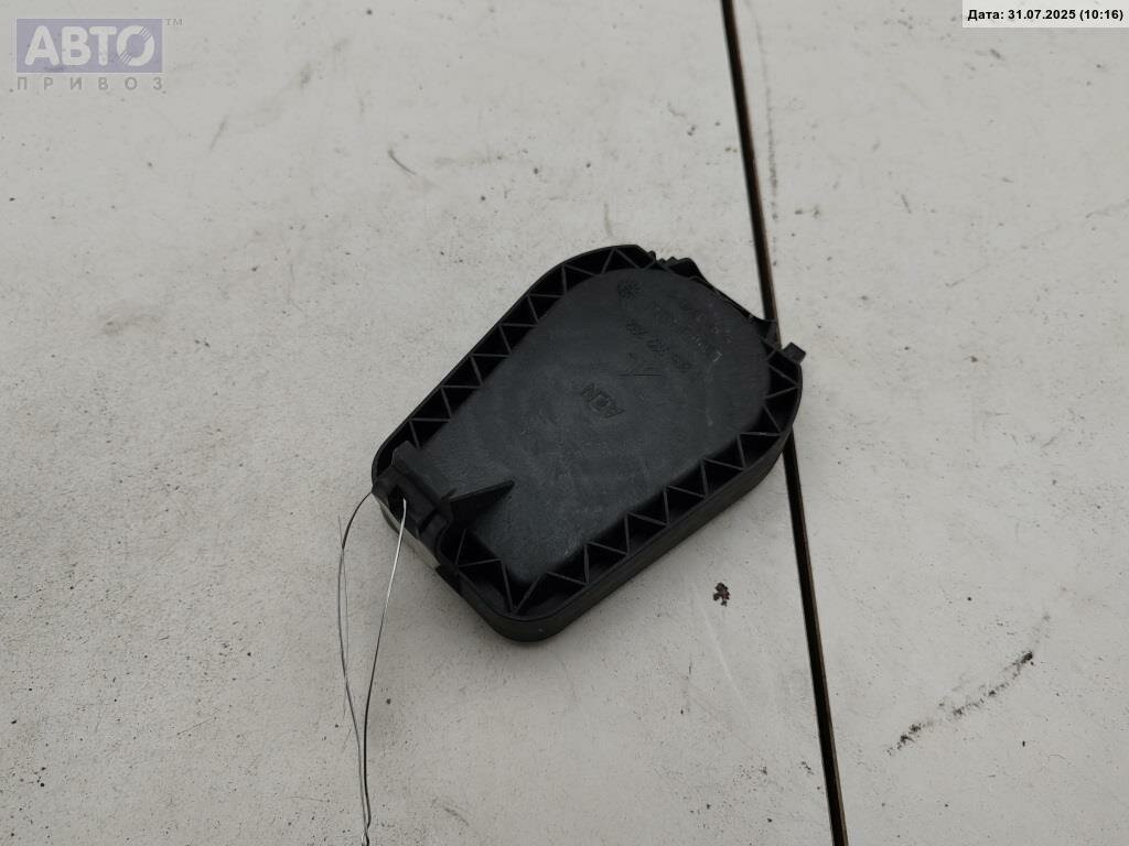 Крышка (заглушка) задняя фары левой Volkswagen Touran