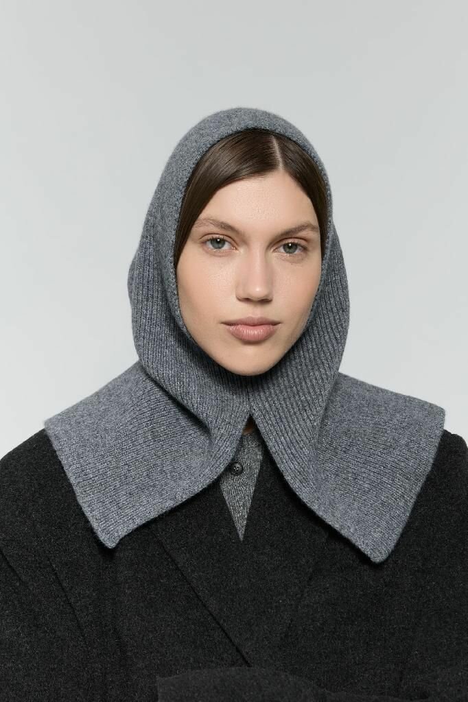 Капор для женщин