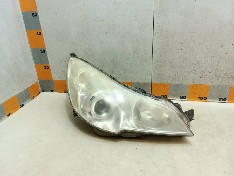 Б/У с блоком, оригинал, левый руль Фара правая Subaru Legacy 2010 BRD 447957 SUBARU арт. 84001AJ100, 84001AJ102
