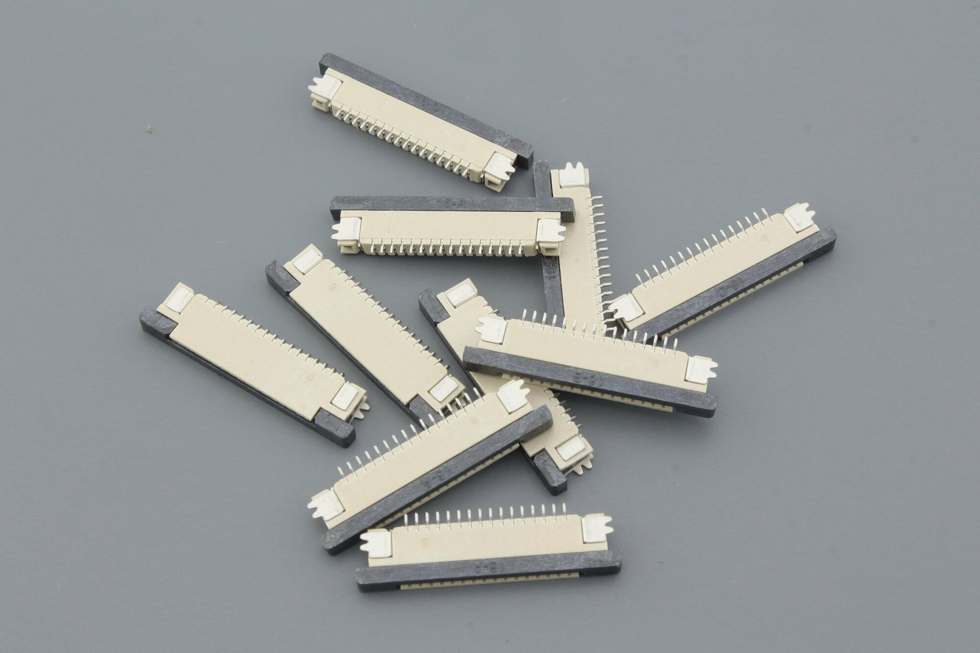 Разъем FPC Half Coverage Top Contact 0.8K-BS-16PWB 16 pin высота 2мм шаг 0,8мм 10 шт