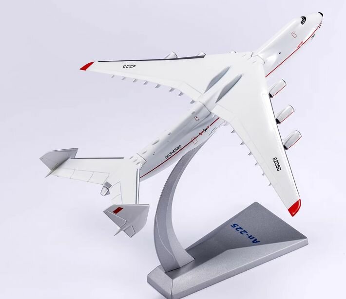 Готовая модель 1:400 Ан-225 "Мрия", Антонов, литьевой металл, коллекционная, AF1