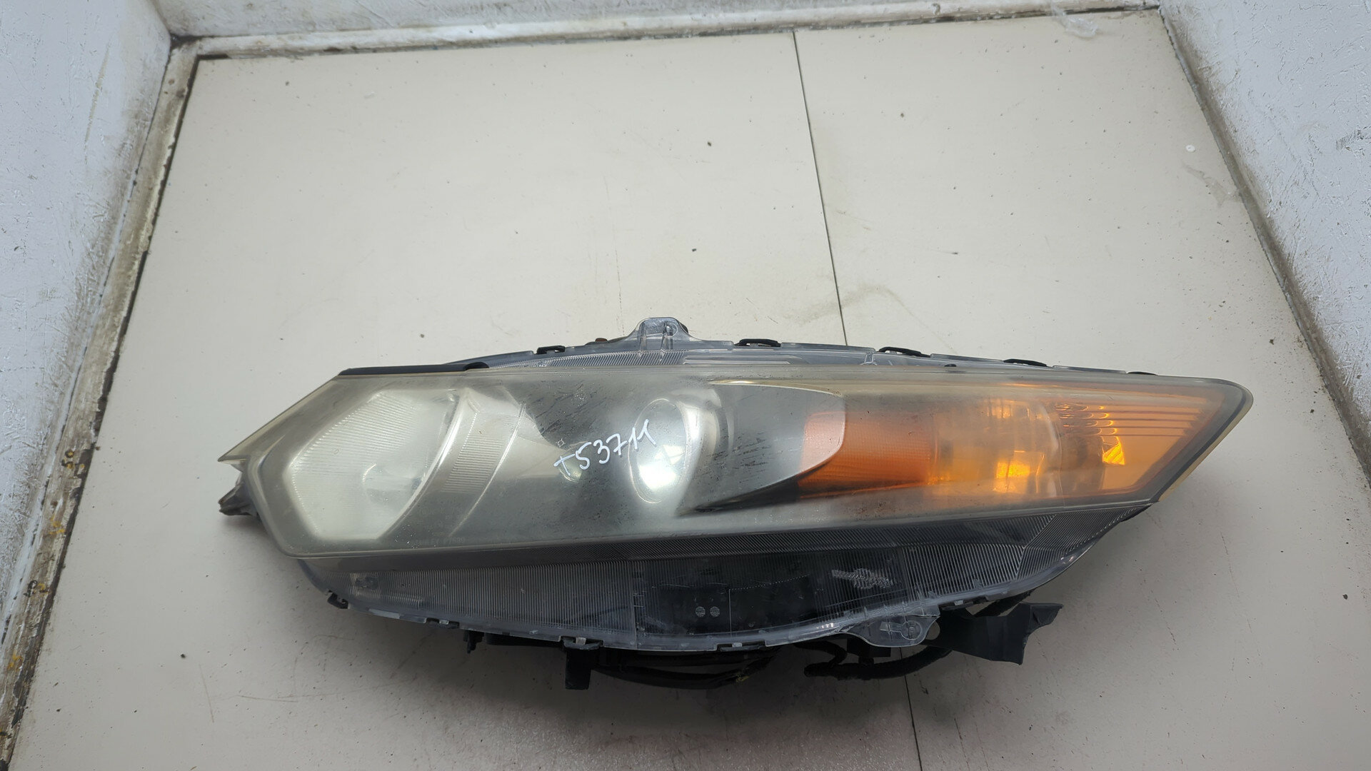 Фара (передняя) левая Honda Accord 8 Б/У