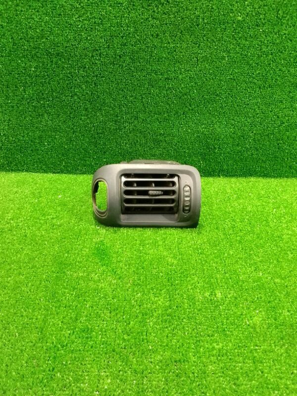 Дефлектор воздуховод Renault Symbol Б/У с пробегом