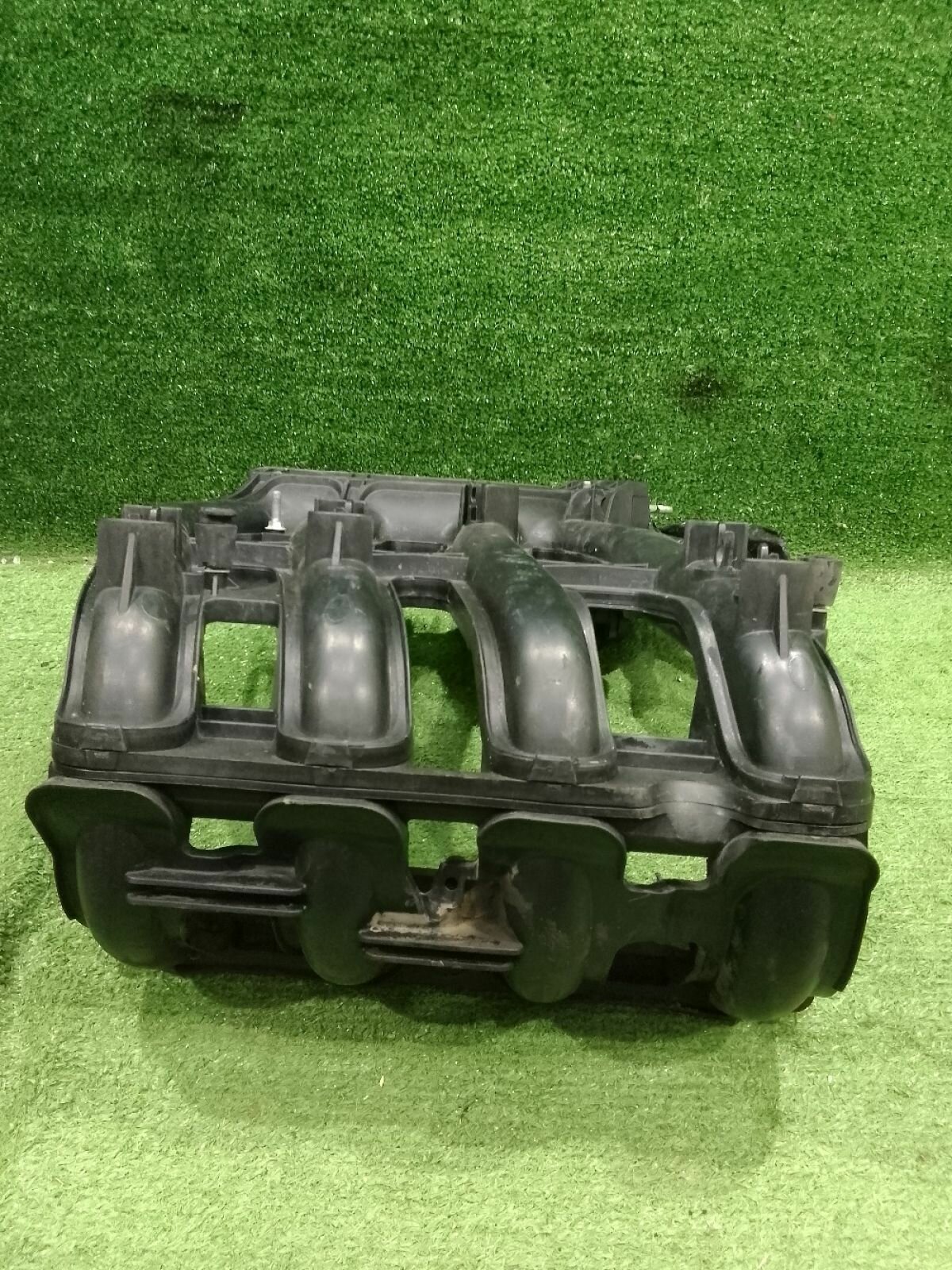 Коллектор впускной Лада Приора Б/У с пробегом