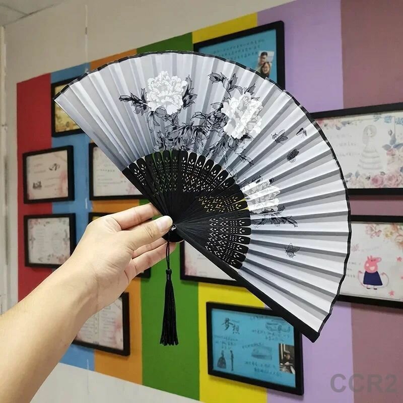 Складной веер из бамбука в китайском стиле - традиционный подарок для женщин и девушек (ручная роспись)