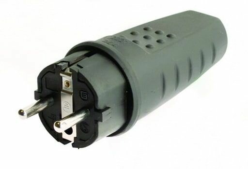 Вилка Schuko. артикул DIS1103100 IP44 16А 230В DKC DIS1103100S