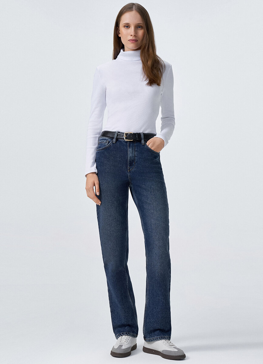 Джинсы зауженные 