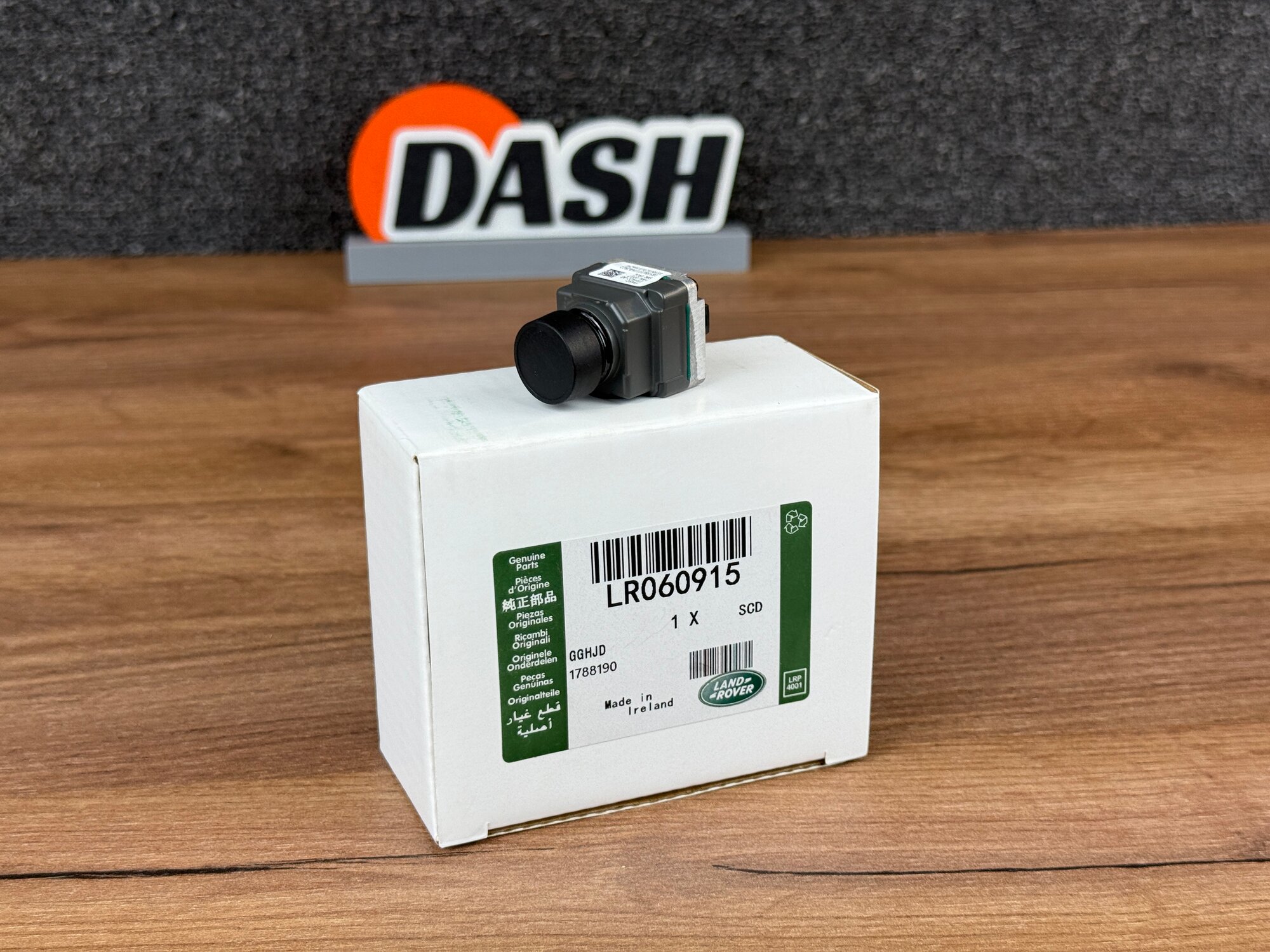 Камера заднего вида для автомобилей Land Rover Range Rover ОЕМ LR060915