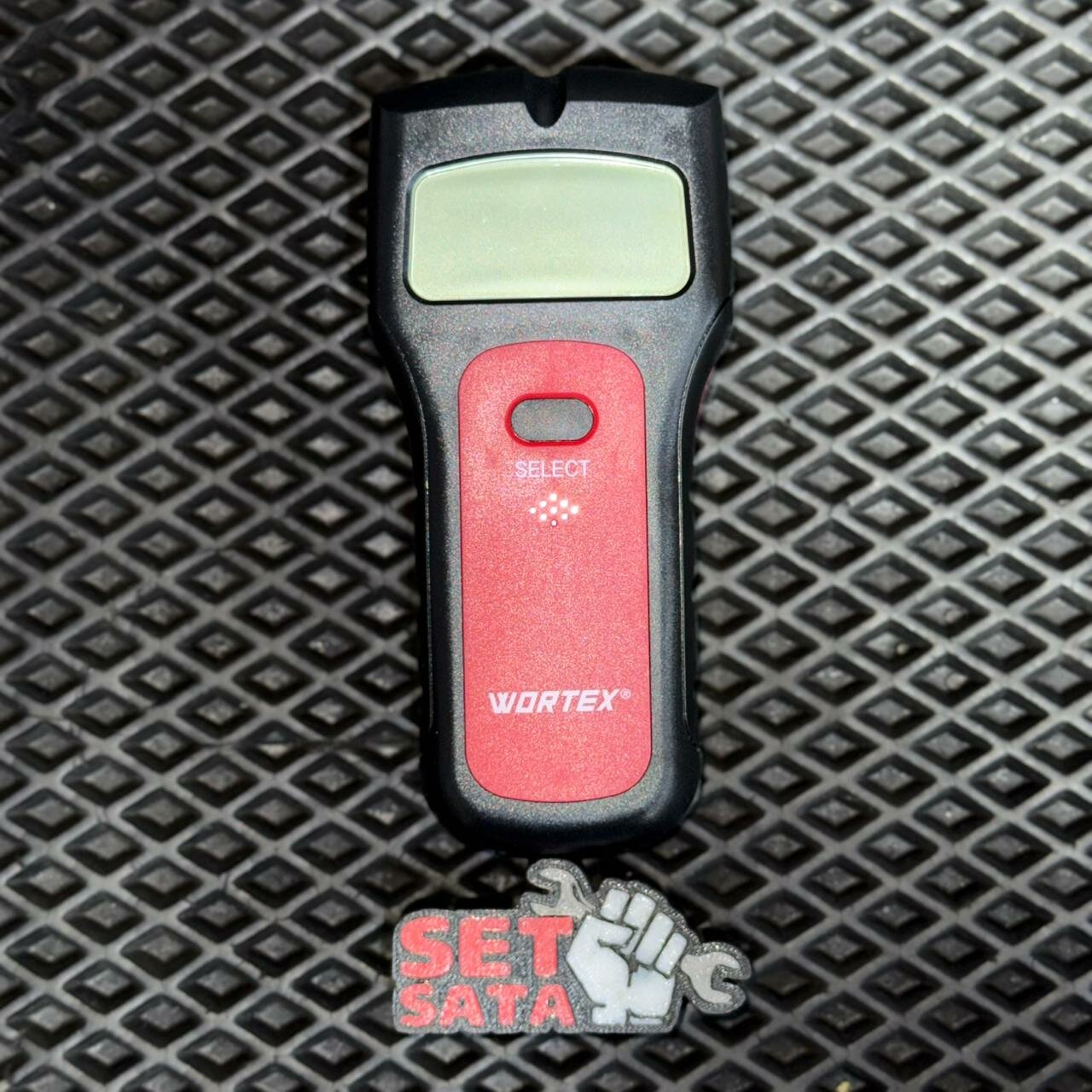 Детектор скрытой проводки WORTEX MD 5009 ЖК-дисплей, автокалибровка (1323901)