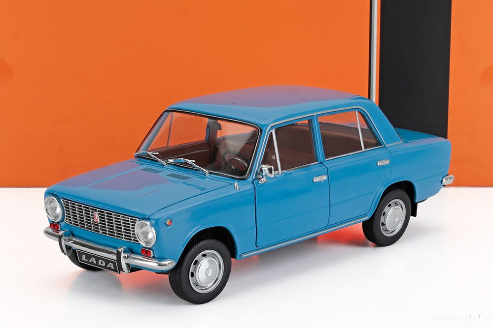 Модель коллекционная IXO Волжский автомобиль 2101 "жигули" lada 1200) 1971 голубой