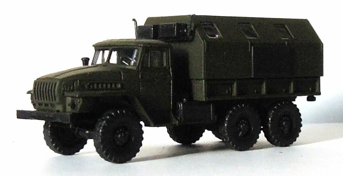 870063-3 MTD Модель грузовика 375 серии кунг H0 1:87