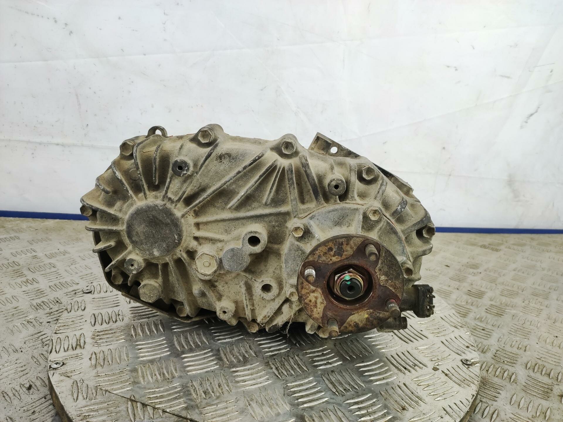 Раздаточная коробка Toyota Hiace 4 H100 (1989 - 2004)