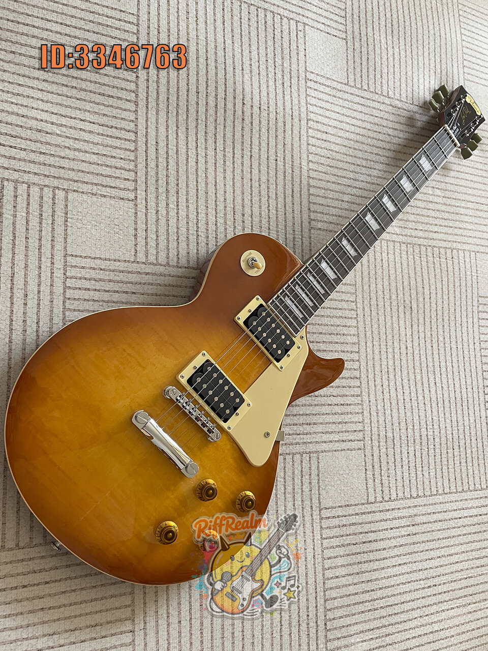 Электрогитара Les Paul standart Wood