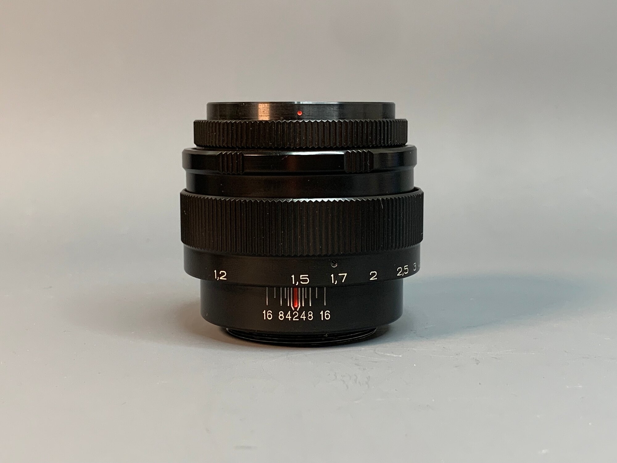 Jupiter-9 2/85mm M42