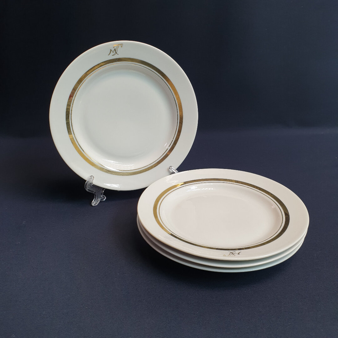 Набор из 4 пирожковых тарелок Дулево, фарфор позолота 17 см, винтаж СССР