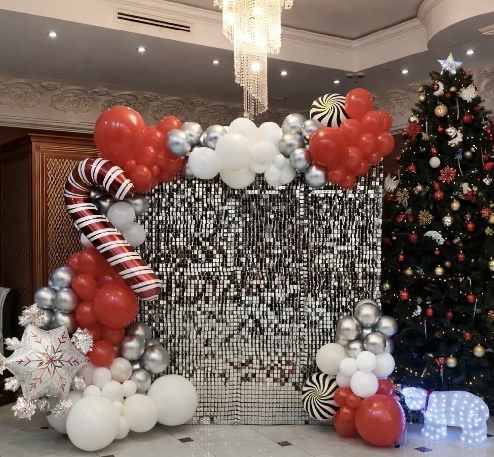 Фотозона из шаров «Зимняя магия»