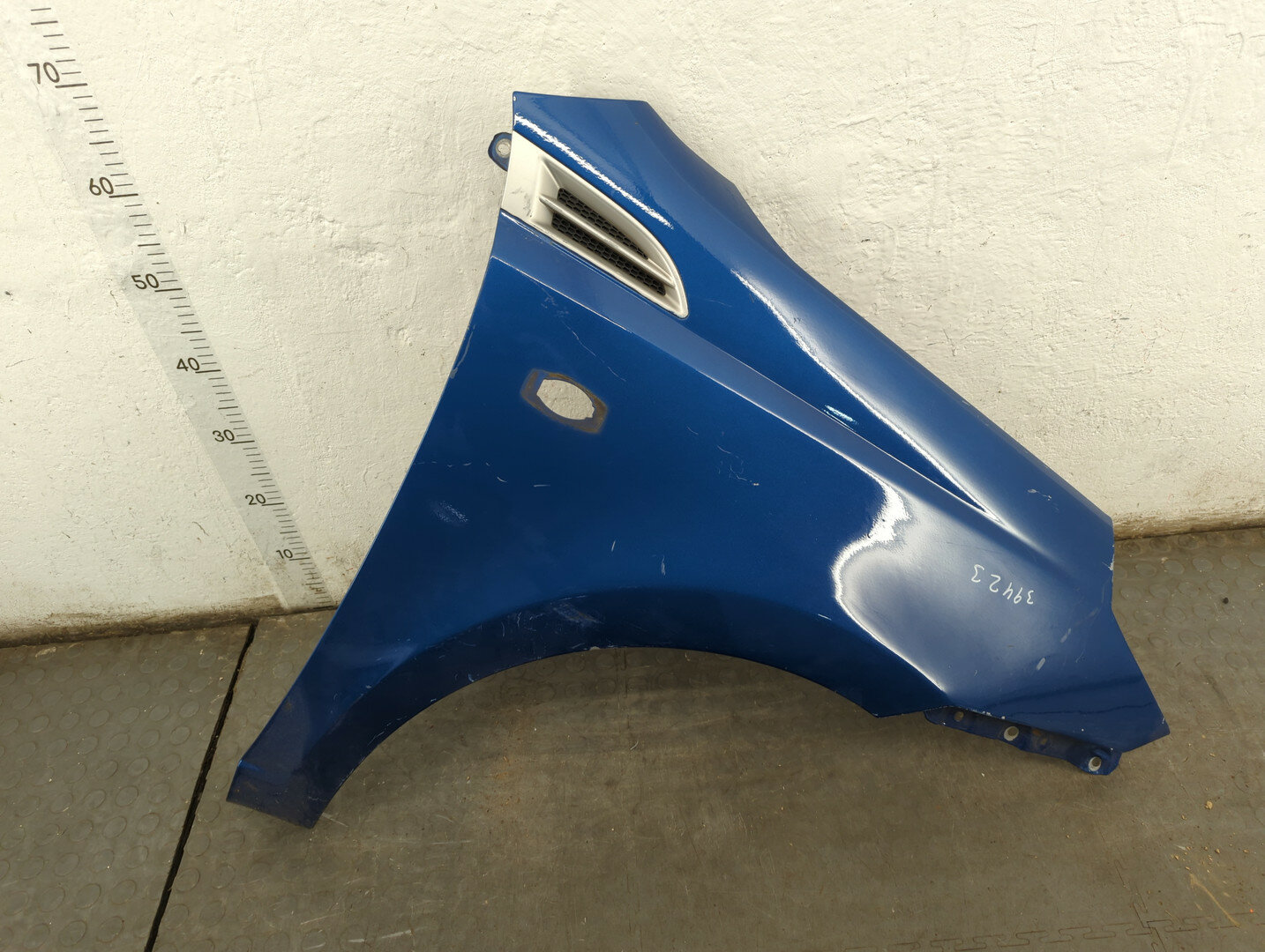 Крыло правое переднее Chevrolet Aveo (T250 / 255) Б/У