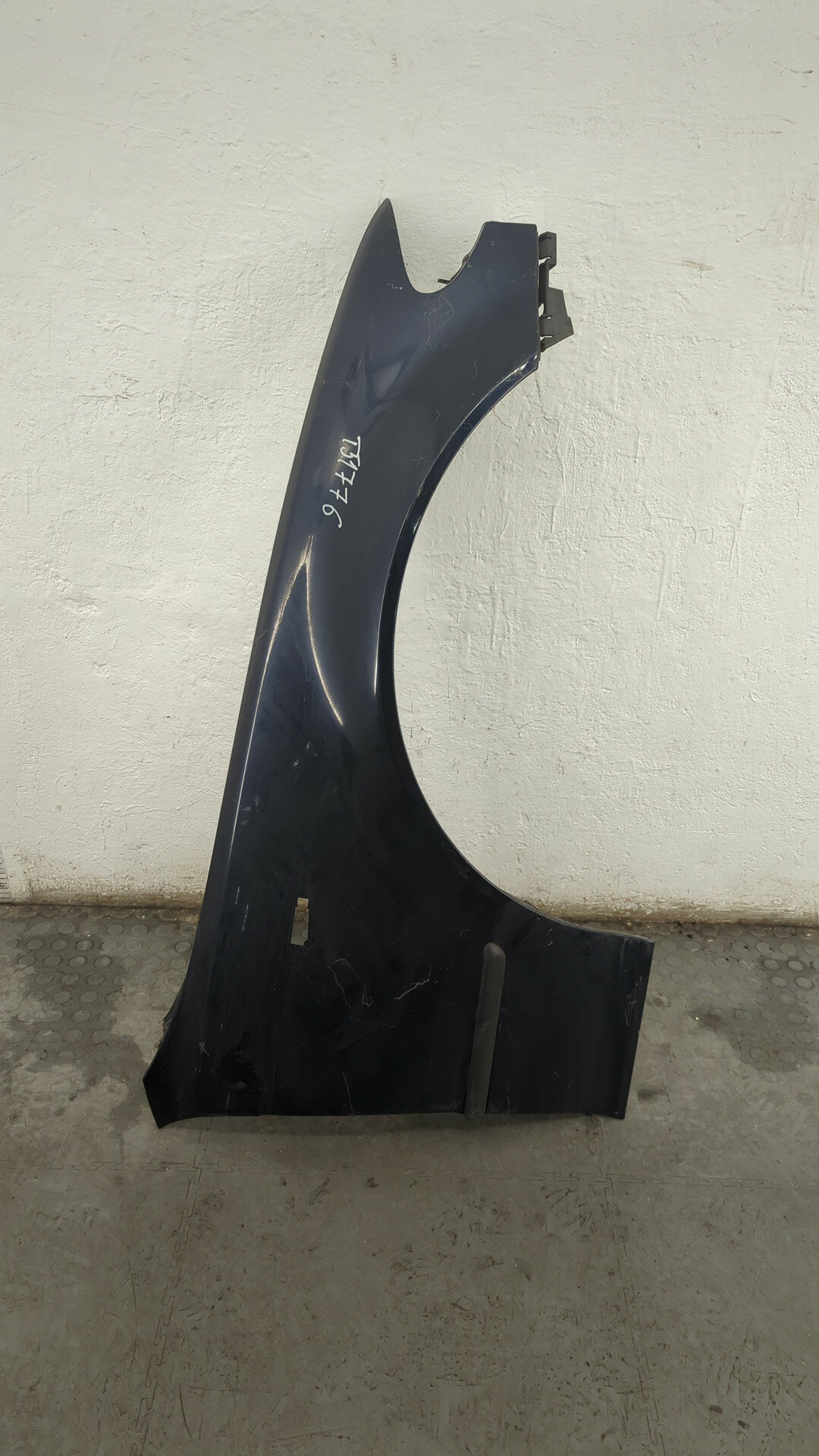 Крыло правое переднее BMW 3 E46 Б/У