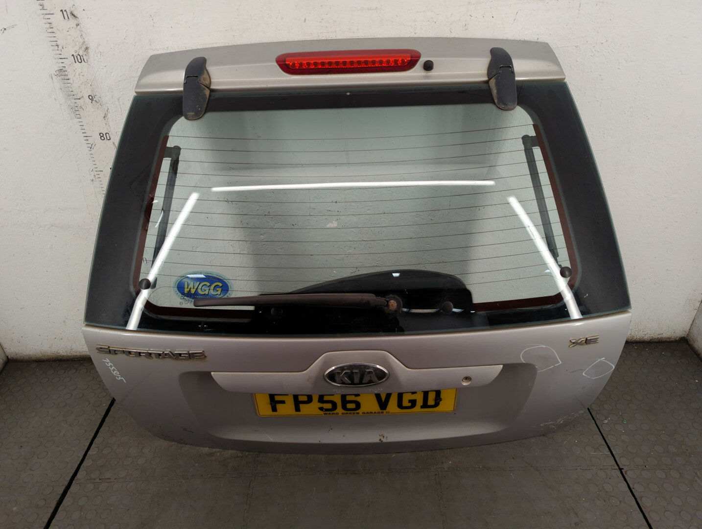 Крышка (дверь) багажника КИА Sportage Б/У