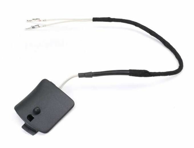 Датчик температуры воздуха наружнего левый