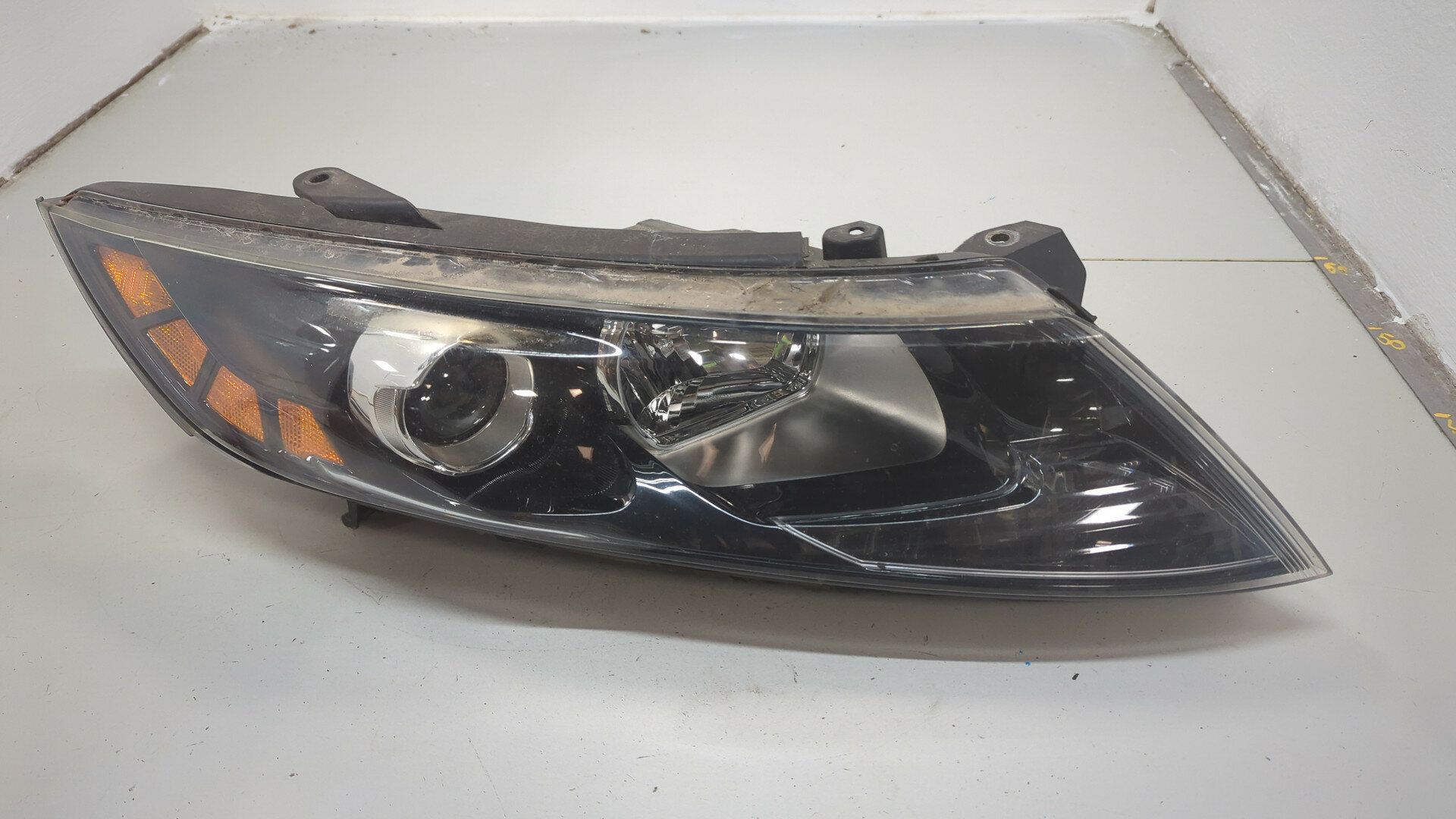 Фара (передняя) правая КИА Optima 3 Б/У