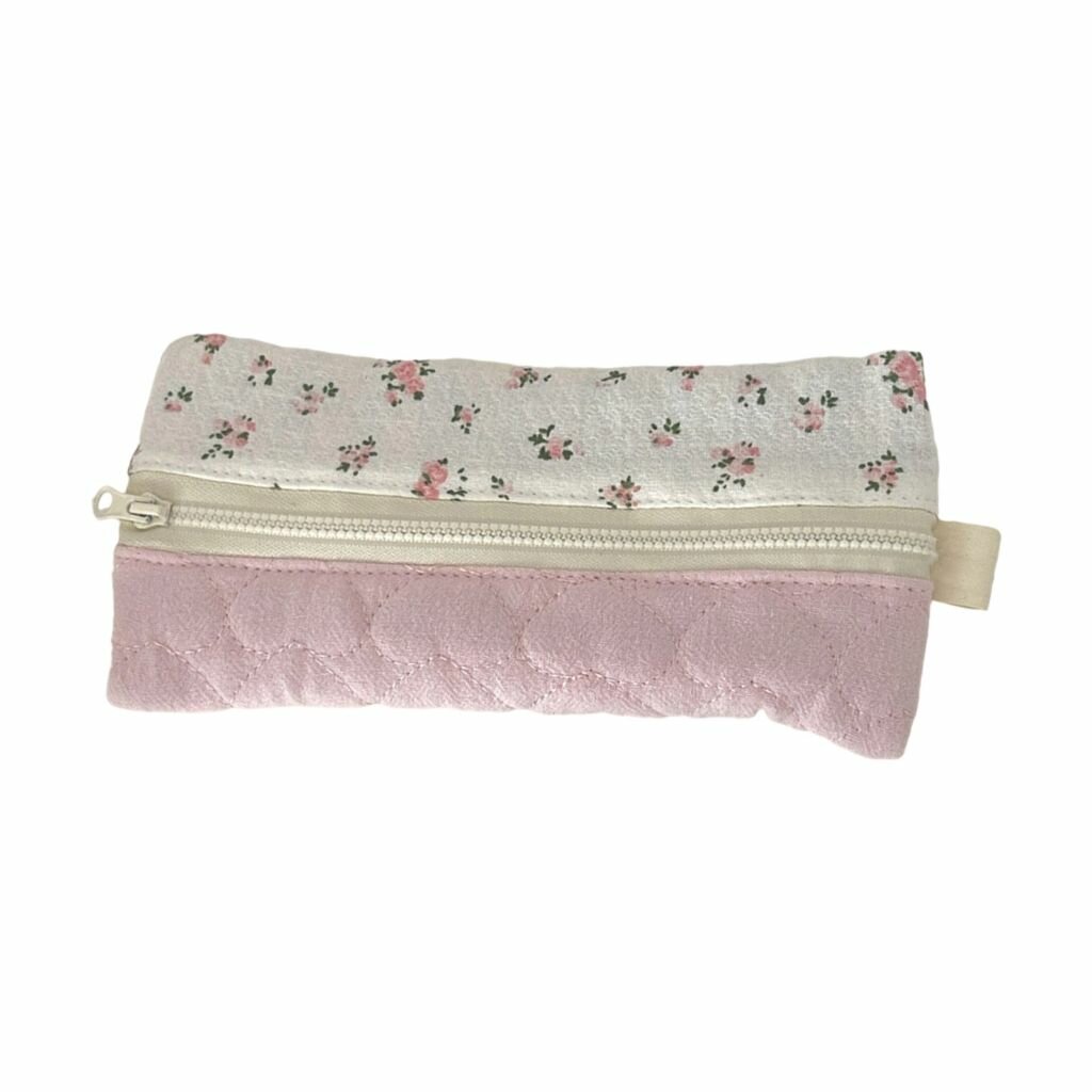 Маленький пенал в цветочек-розовый