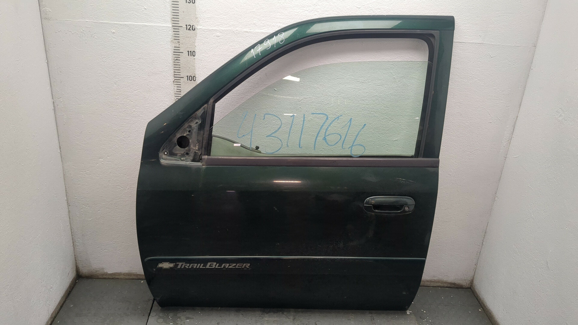 Дверь боковая (легковая) левая передняя Chevrolet Trailblazer Б/У
