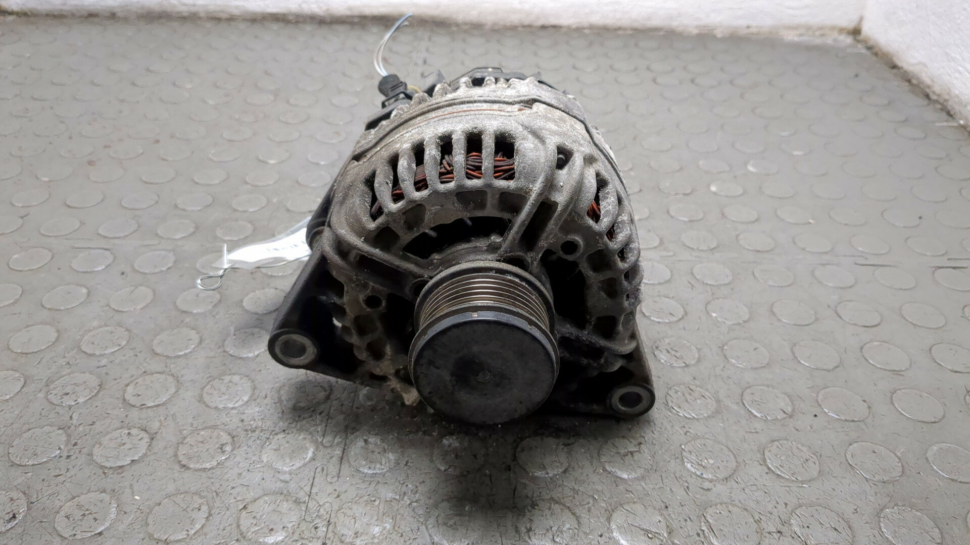 Генератор Opel Meriva Б/У