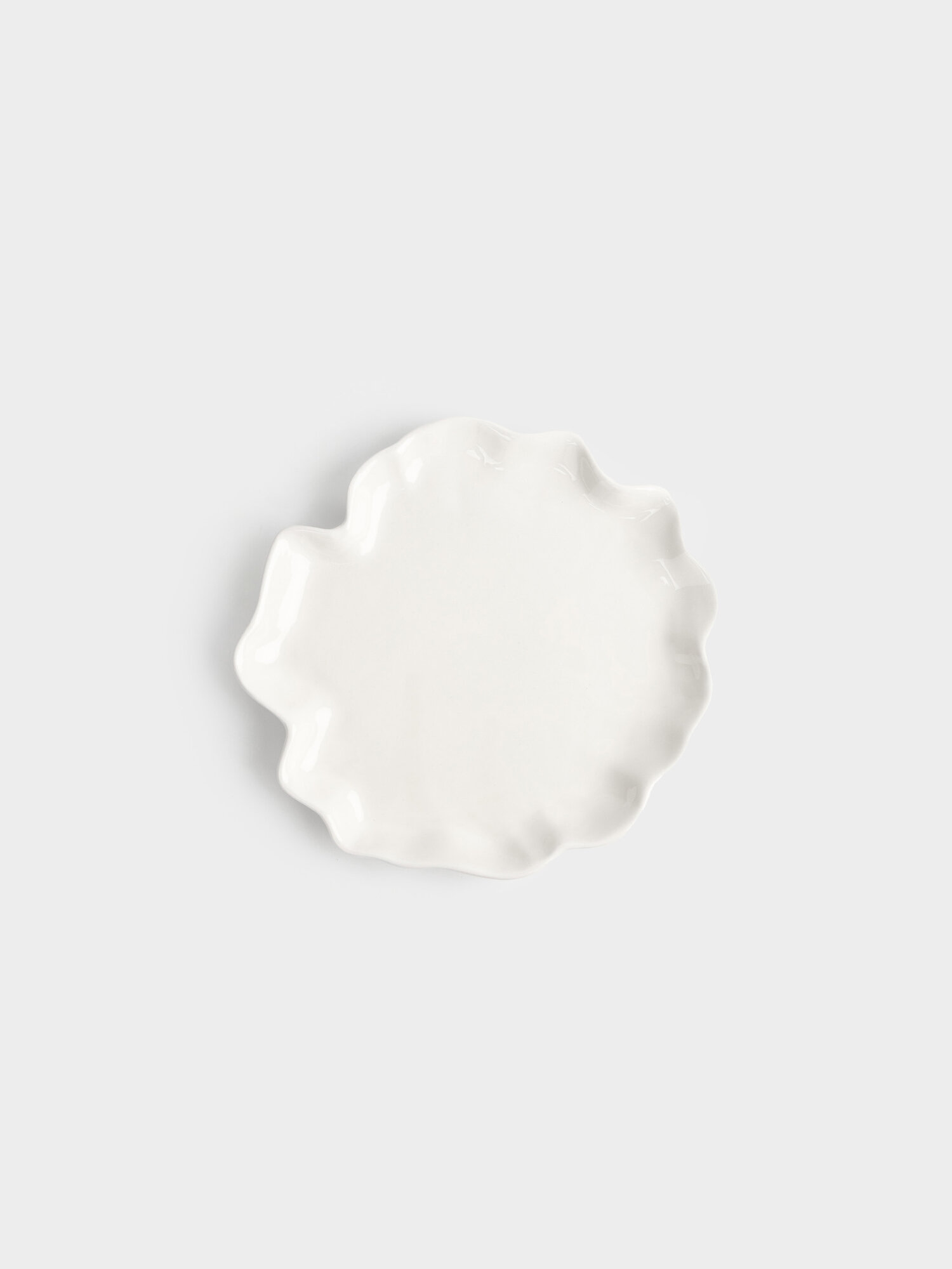 Тарелка закусочная, 24 см, керамика D, молочная, Волнистый край, Crumple, Kuchenland