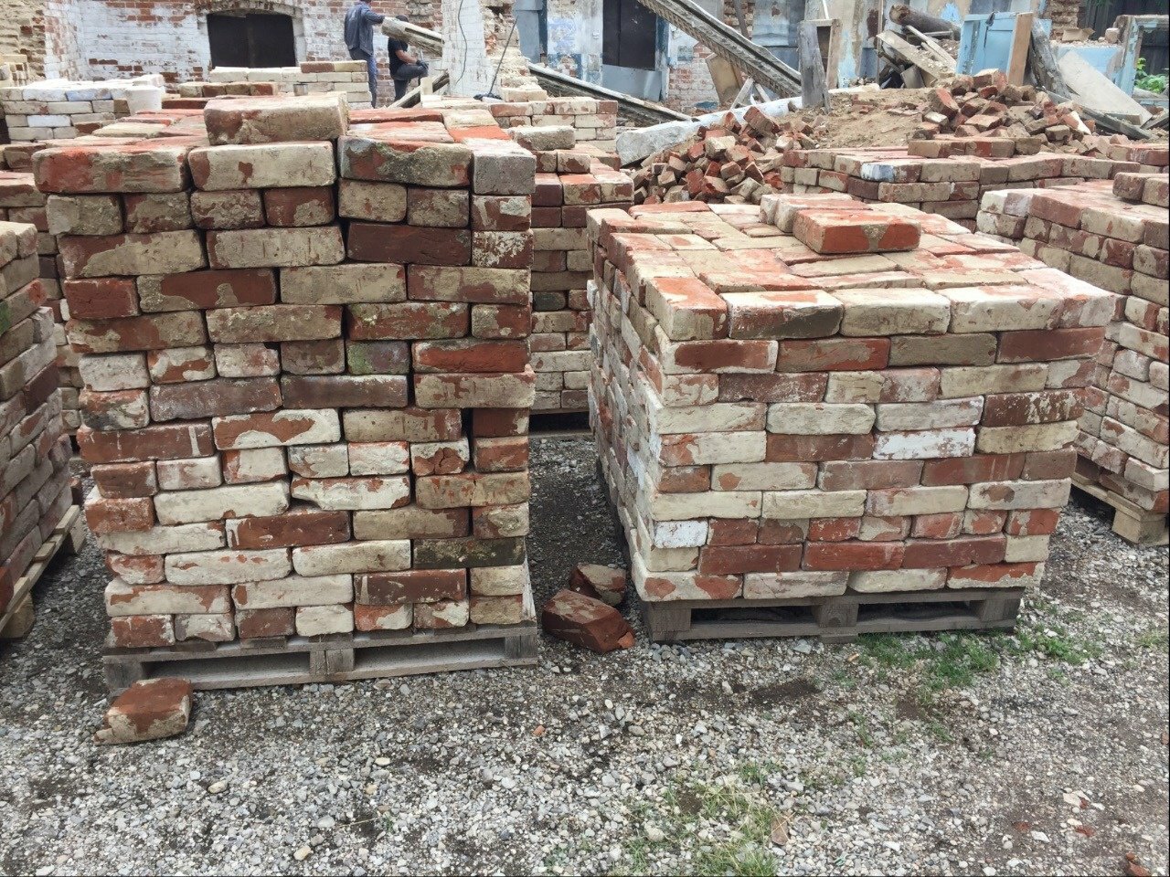 Антикварный старинный лофт кирпич старый царский