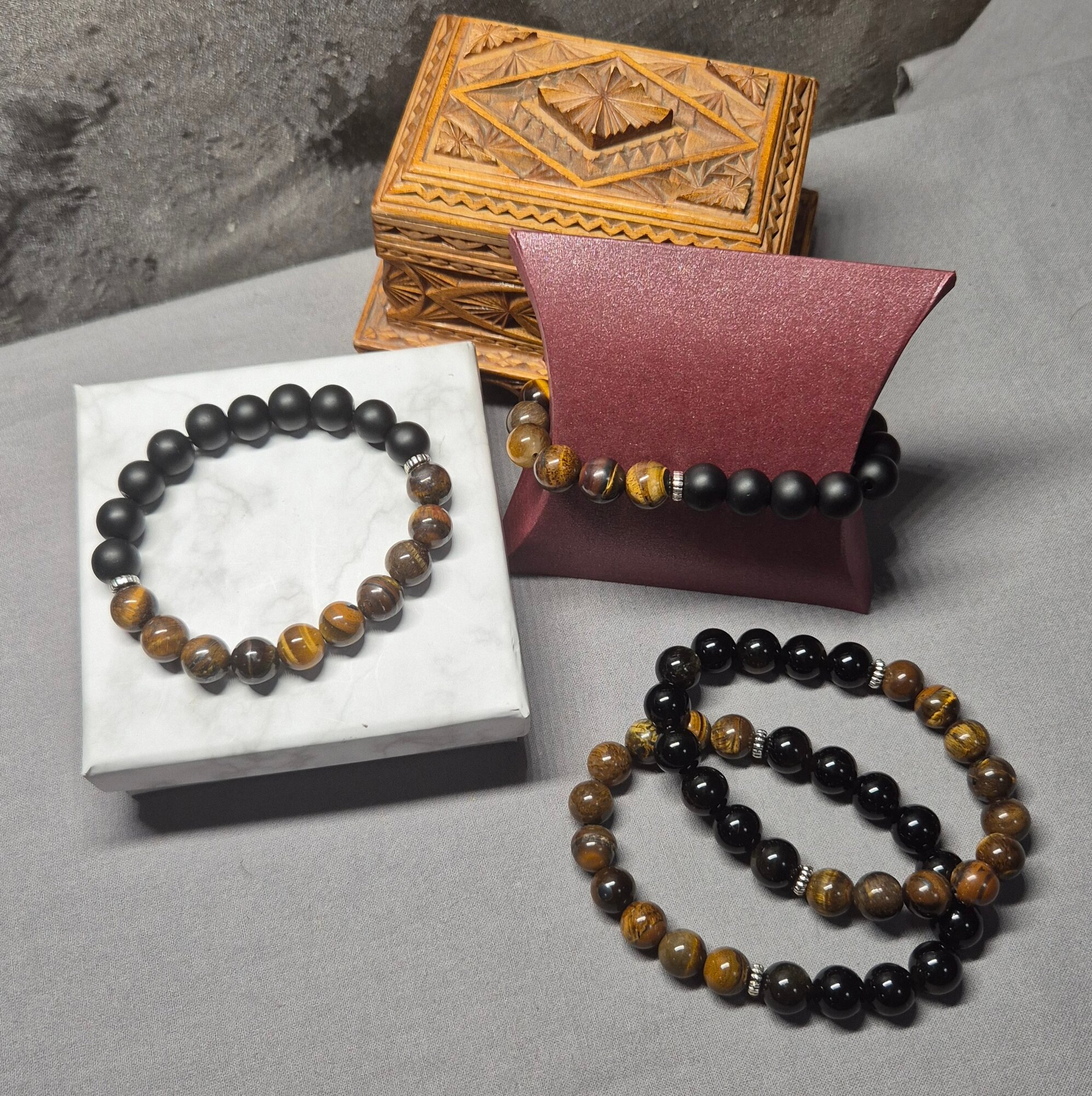 Славянский оберег, плетеный браслет, шунгит, тигровый глаз