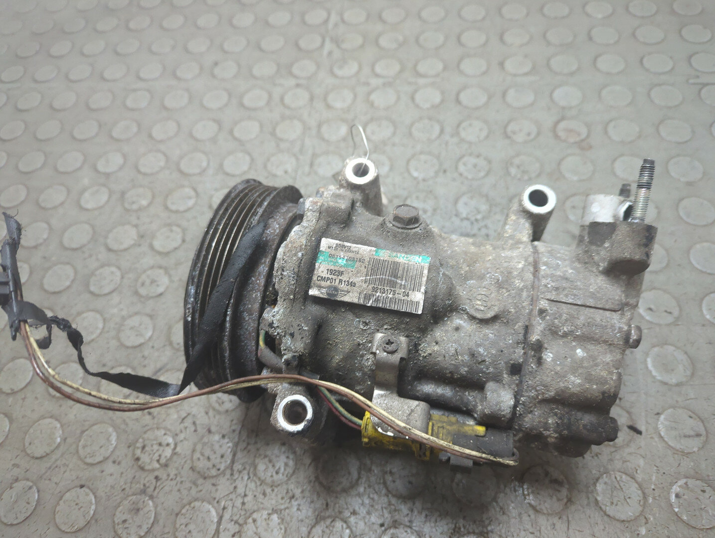 Компрессор кондиционера Mini Countryman (R60) Б/У