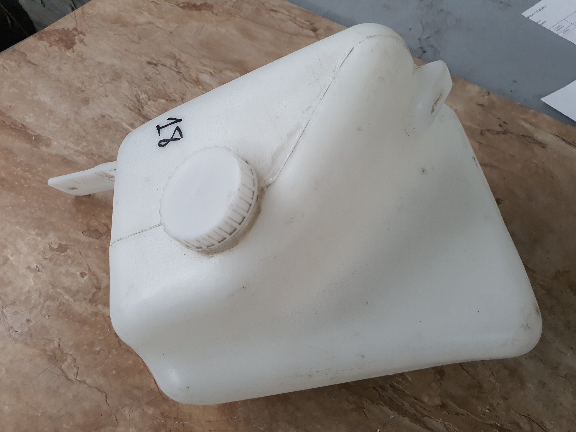 Бачок Омывателя Ваз Лада Калина на 2 Мотора